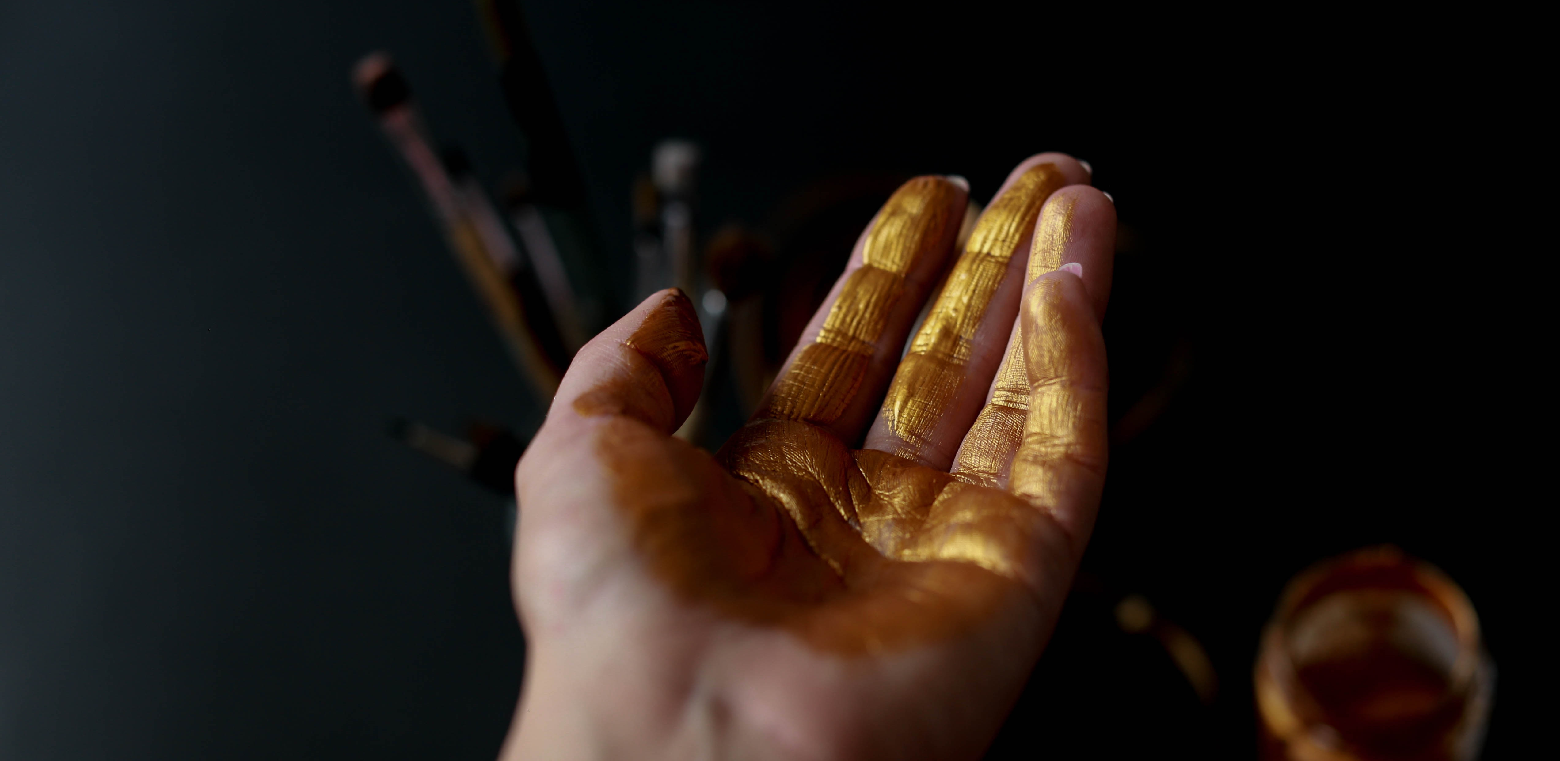 Aktivist*innen starten World Gold Day: Der Schmutz der Goldindustrie ...